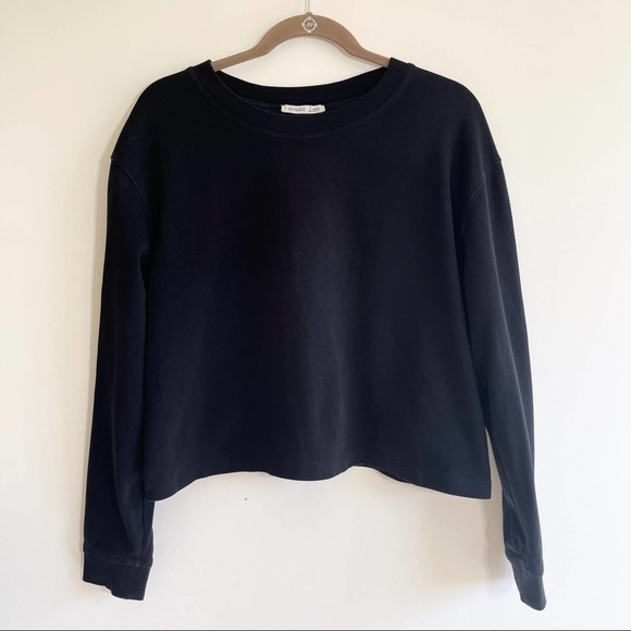 Zara | Tops | Zara Crew Neck Cropped Sweatshirt Sz Med | Poshmark